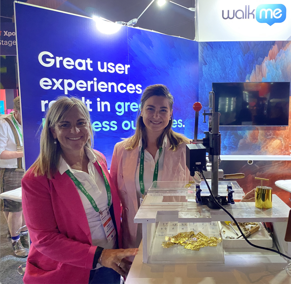 LIVE Personalising by Miss Monogram to monogram gifts for your guests ...