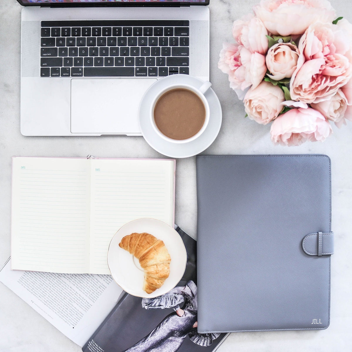 Miss-Elizabeth-Compendium Grey | Miss Monogram